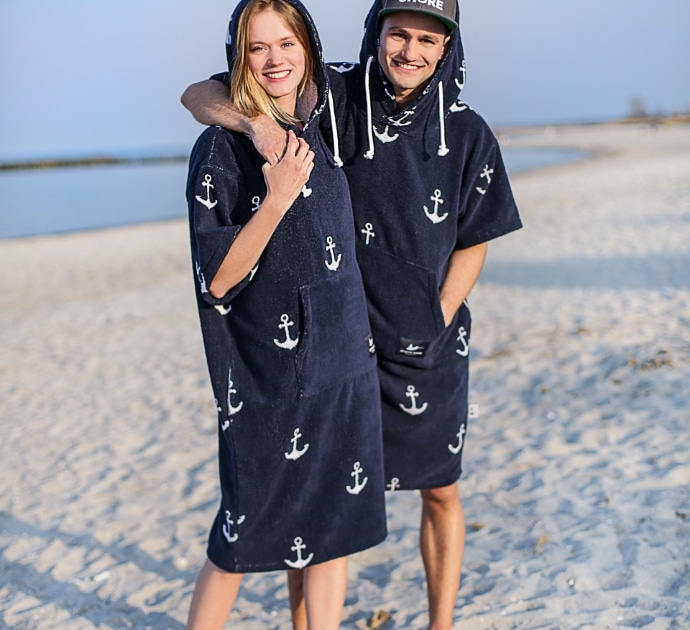ATLANTIC SHORE | Anchor Surf Poncho in Navy Blue